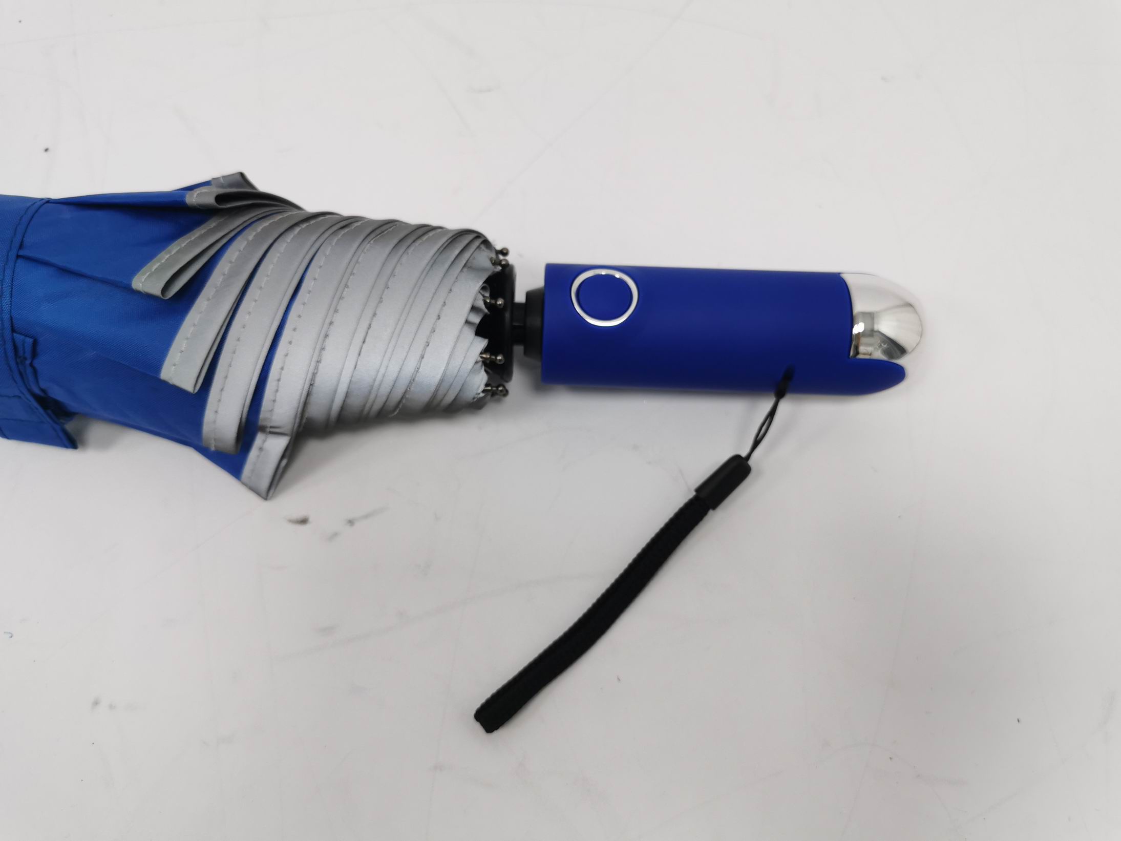 22 inch 8 Ribs Auto open & close LED 3 fold umbrellas – Targood Umbrella